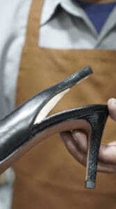 Reparasi Sepatu High Heels Lengkap Tanpa Tunggu Lama