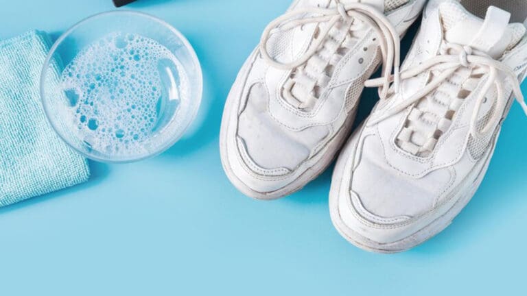 Cara Mencuci Sepatu Putih: Rahasia Ampuh Tampil Seperti Baru